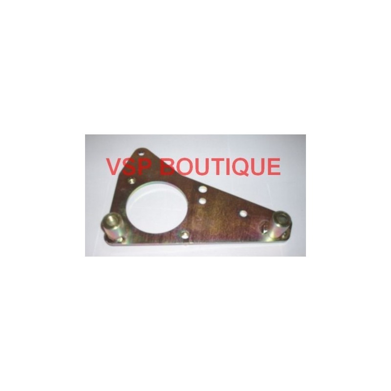 SUPPORT (PATTE) DE FIXATION D'ALTERNATEUR KUBOTA AIXAM